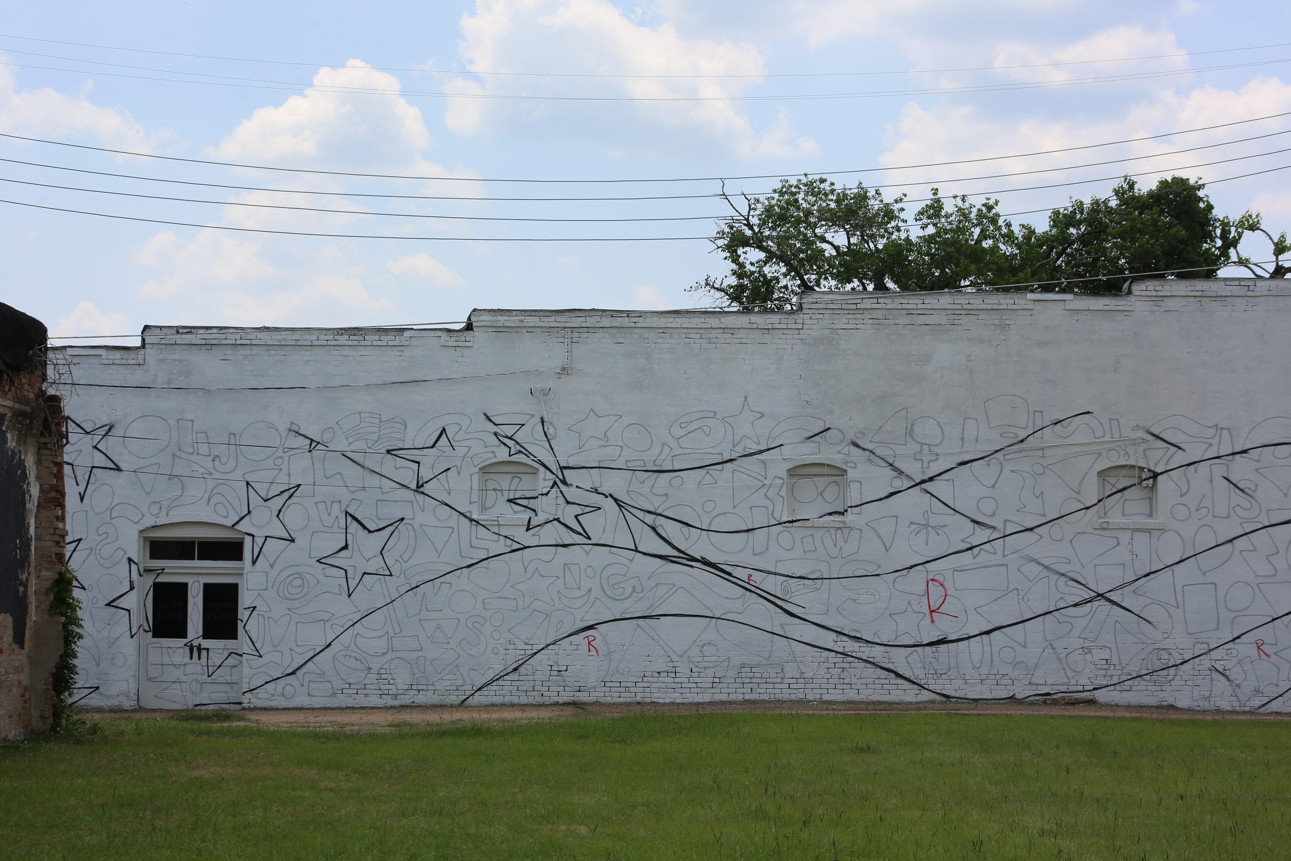 Painting of new flag mural has started - Saline River News