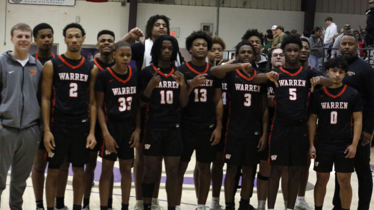 Warren Completes Perfect Conference Season with Win Over Hamburg ...